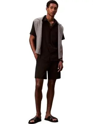 Calvin Klein Straight Seersucker Elastic 7" Shorts - Black