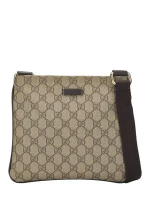 Gucci Gg Supreme Flat Messenger - Brown