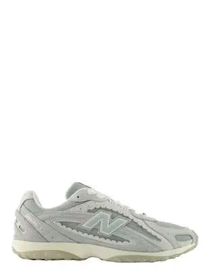 NEW BALANCE Logo Suede Sneakers - Grey