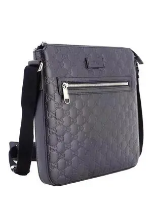 Gucci Signature Zip Messenger Bag S Sima Leather - Black