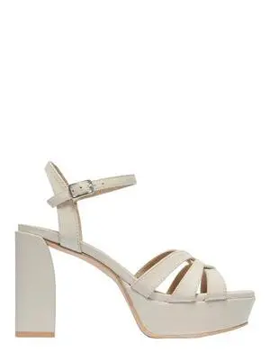 Bernardo Vittoria Platform Sandal - Eggshell