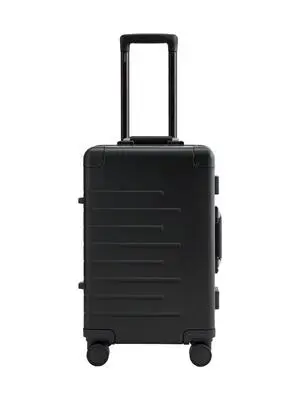 Quince Aluminum Carry-on Suitcase - Black