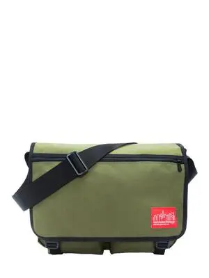 MANHATTAN PORTAGE Europa Expandable Messenger Bag - Olive