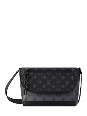 LOUIS VUITTON Pulse Messenger - Black