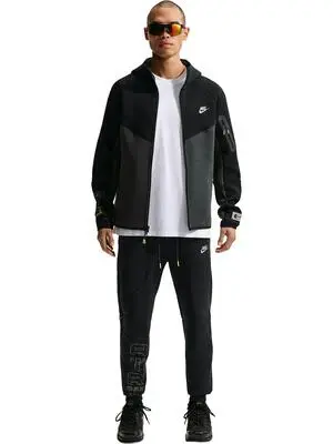 Nike Tech Fleece Jogger Pants - Black