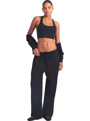 SKIMS Wide Leg Pants In Airy Fabric - Obsidian