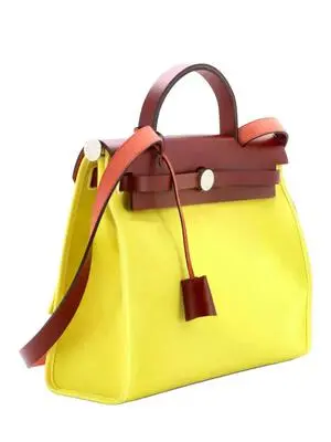 Hermès Herbag Zip Leather And Toile 31 Shoulder Bag - Red