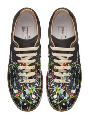 MAISON MARGIELA Low Top Sneakers - Black/paint.