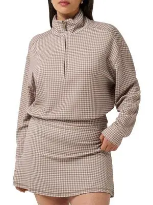 Travis Mathew Skyloft Printed Quarter-Zip Sweatshirt Walnut Multi