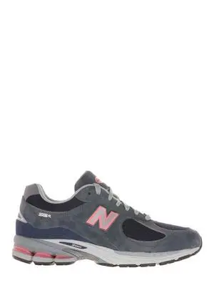 NEW BALANCE 2002r Athletic Sneakers Graphite Double Bubble