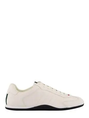 GUCCI Calfskin Low-Top Sneakers