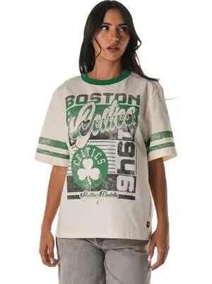 THE WILD COLLECTIVE Boston Celtics Vintage Oversized T-shirt - Cream