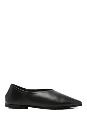 BABÚ MILANO Pointed-toe Flats - Black