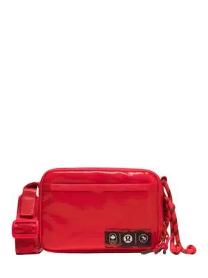 Lululemon Team Canada Future Legacy Easy Access Ripstop 1.5l Bag - Cardinal