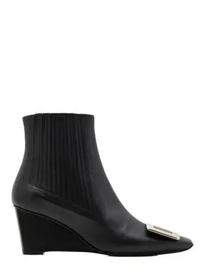 ROGER VIVIER Belle Vivier Wedge Bootie - Black