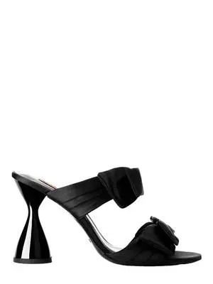 SIMONMILLER Bow Verner Heel Black