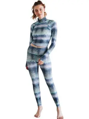 Tutublue Pullover Rash Guard Swim Top Upf 50 - Vertical Gradient