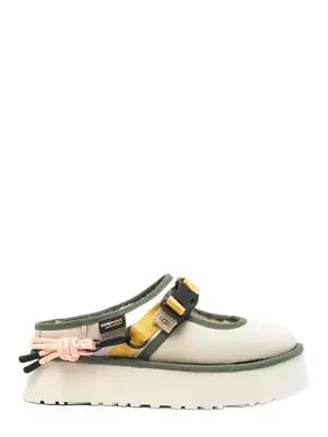 UGG Bea Platform Slippers - Neutrals