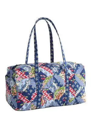VERA BRADLEY Large Original Duffel In Trellis Patchwork - Blue