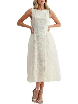 QUINCY MAE Floral Embroidered Fit & Flare Midi Dress - Beige