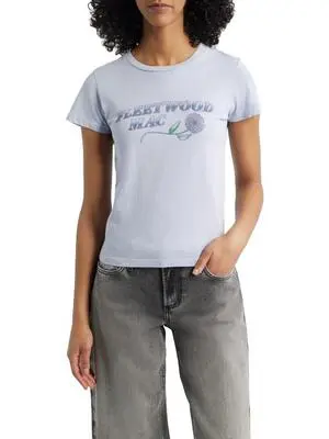 Daydreamer Fleetwood Mac Graphic T-shirt - Lavender Sky