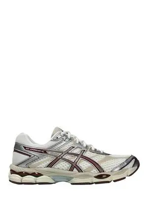 Asics Gel-Cumulus 16 Panelled Sneakers Neutrals