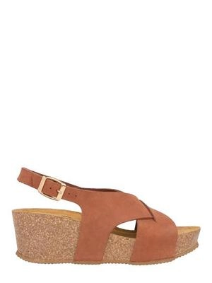 CELTIC & CO. Crossover Wedge Sandal - Tan