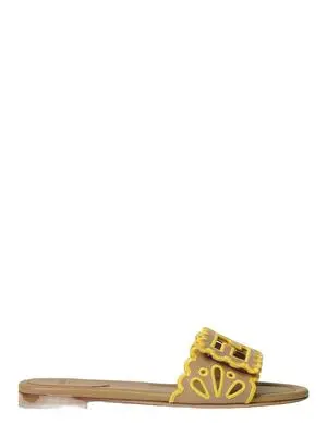 Fendi Baguette Leather Sandals - Neutrals