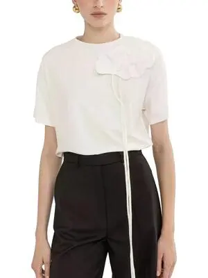 NISSA Floral Appliqué T-shirt - Black