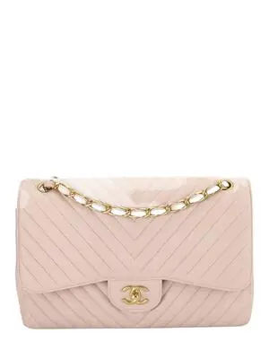 CHANEL Calfskin Chevron Flap Jumbo