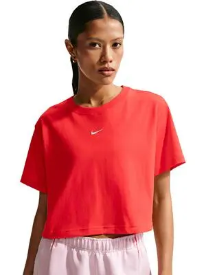 Nike Sportswear Classic Loose Short-sleeve Cropped T-shirt - Red