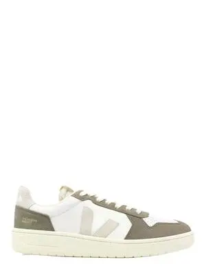VEJA V-82 Panelled Sneakers - Neutrals