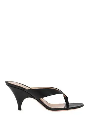 GIANVITO ROSSI Sofia Leather Thong Sandals Black