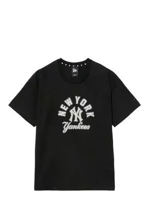 New Era Embroidered T-shirt - Black