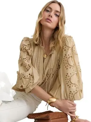 REISS Rhiannon Broderie Anglaise Blouse - Neutral