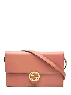 Gucci Leather Interlocking G Wallet On Strap - Pink