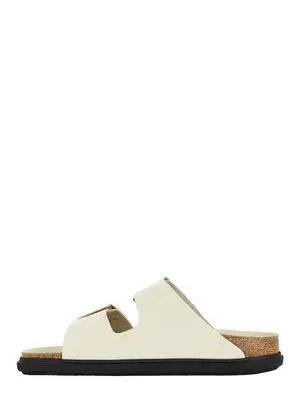 BIRKENSTOCK Arizona Droplet Buckle High Shine Sandal Ecru
