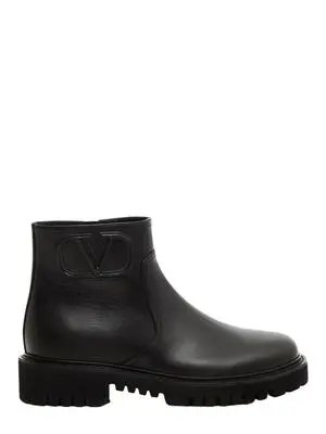 Valentino Garavani Fill Me Calfskin Ankle Boots - Black