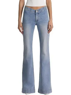 ALICE + OLIVIA Chelsea Mid-Rise Jeans