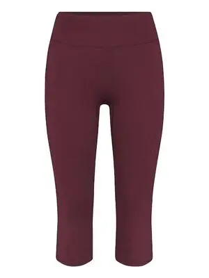 NIKESKIMS Matte Crop 17" Legging 'currant - Red