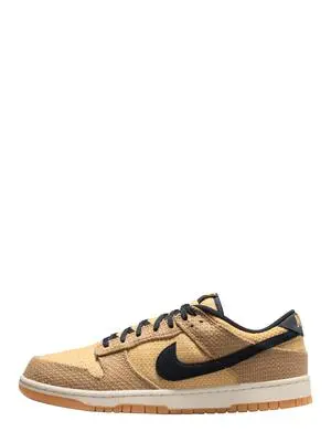 Nike Dunk Low Retro Se Sneakers - Brown