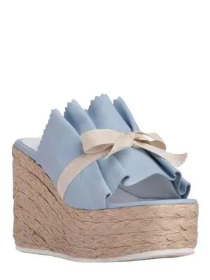 BEAUTIISOLES BY ROBYN SHREIBER Noelle Platform Sandal - Blue