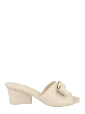 FERRAGAMO Valery 55 Leather Mules - Bone