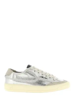 AUTRY Windscape Sneakers In Laminated Leather - Silver