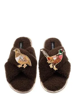 LAINES LONDON Boucle Slippers With Brooches - Brown