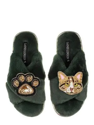 LAINES LONDON Classic Laines Slippers With Cat Brooches Green