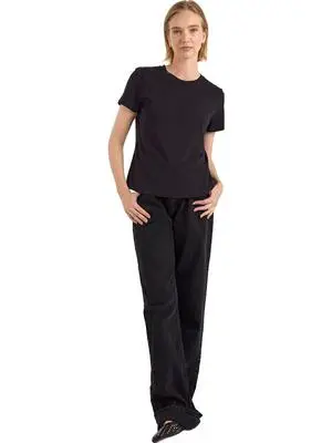 BRODIE CASHMERE Boxy Crew Neck T-shirt - Black