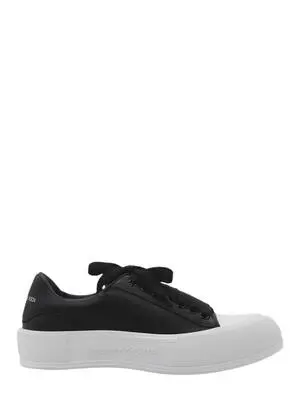 Alexander McQueen Deck Lace Plimsoll - Black