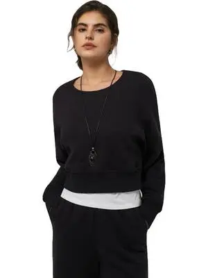 JUANA Hemp Essentials Fleece Cropped Sweater - Black