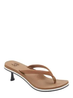 MALVADOS Kourt Kitten Heel Thong Sandal - Saddle